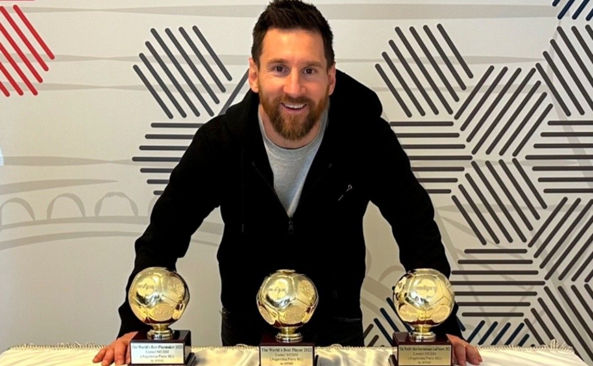 Lionel Messi wins another prestigious award over Kylian Mbappe and ...