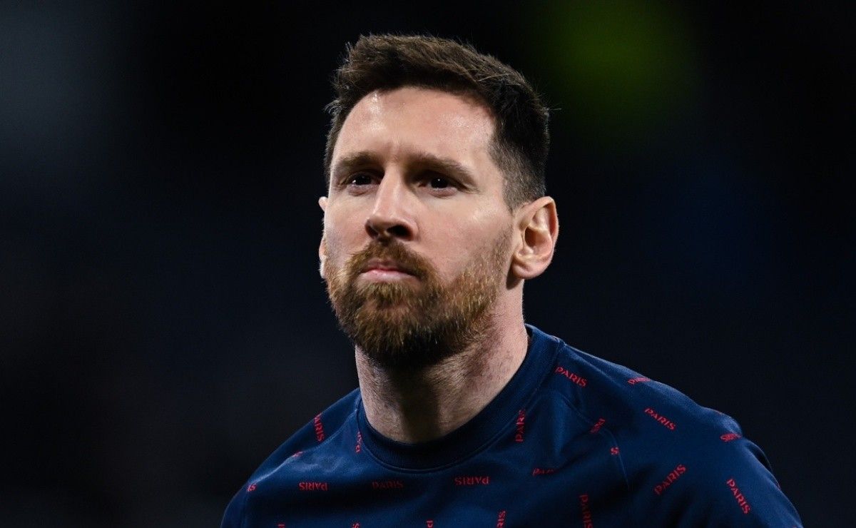 Lionel Messi gets outrageous welcome from PSG fans after trip to Saudi ...