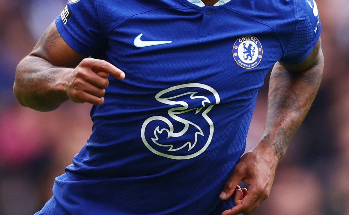 Chelsea's former player is alcoholic and lives on the street: 'I turned ...