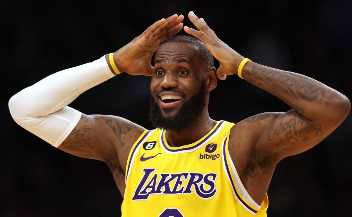 LeBron James' emotional message to Bronny after his son picks number ...