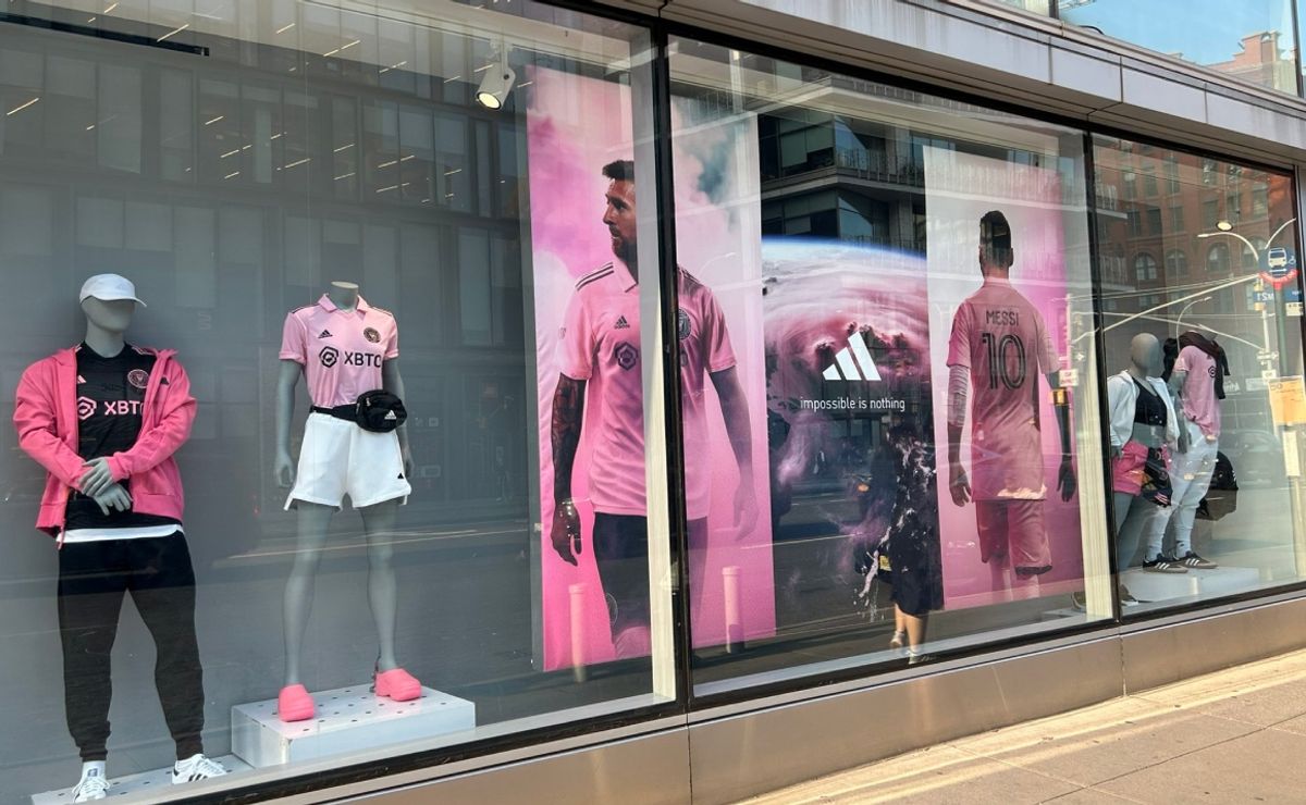 Lionel Messi’s Inter Miami number confirmed as kits begin to go on sale ...