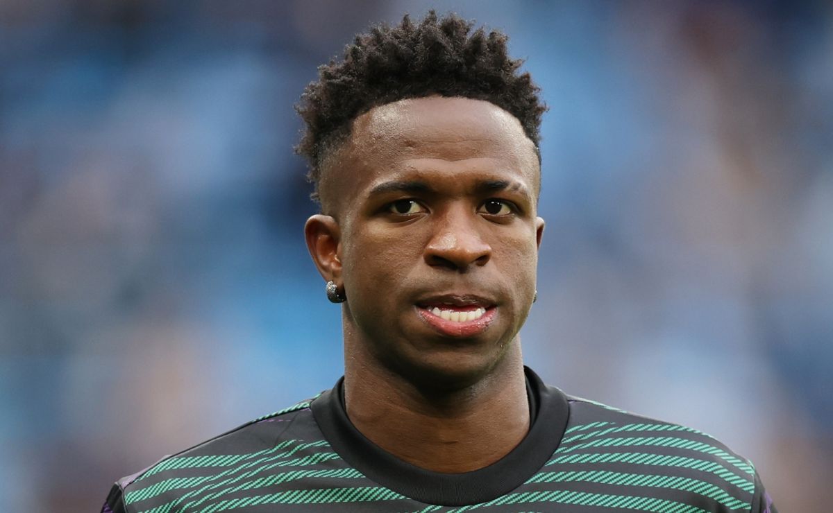 Vinicius Jr sparks big scandal with women's guest list for his birthday ...