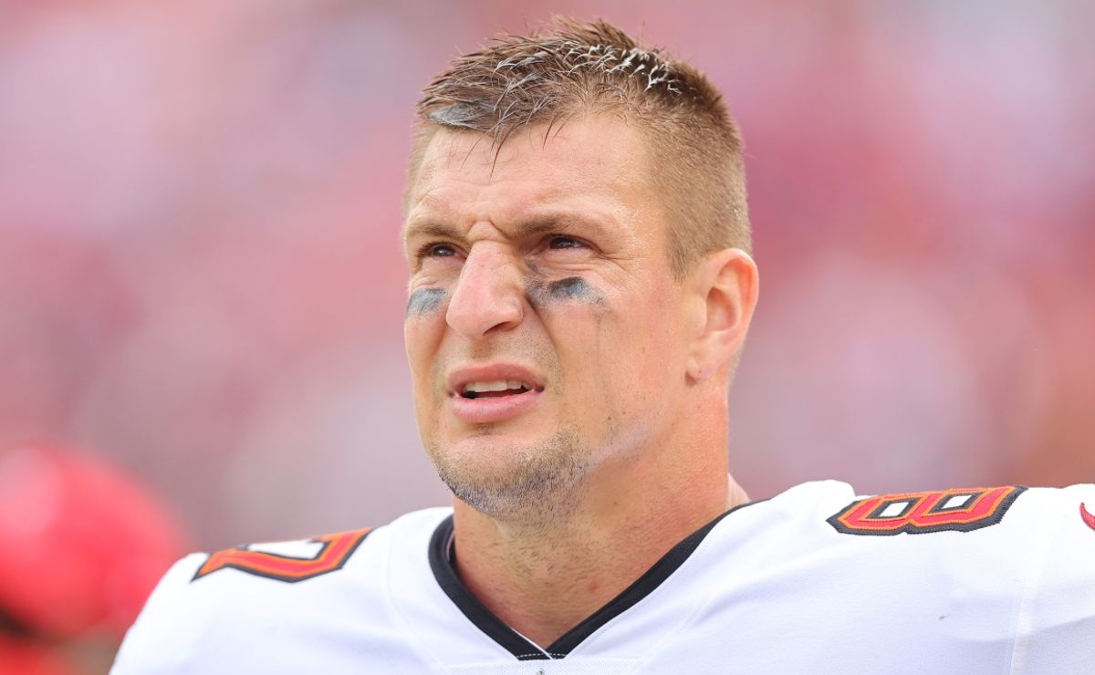 Rob Gronkowski would come out of retirement only to play for one head ...