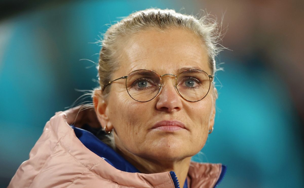 Sarina Wiegman could replace Gareth Southgate as coach of England men's ...