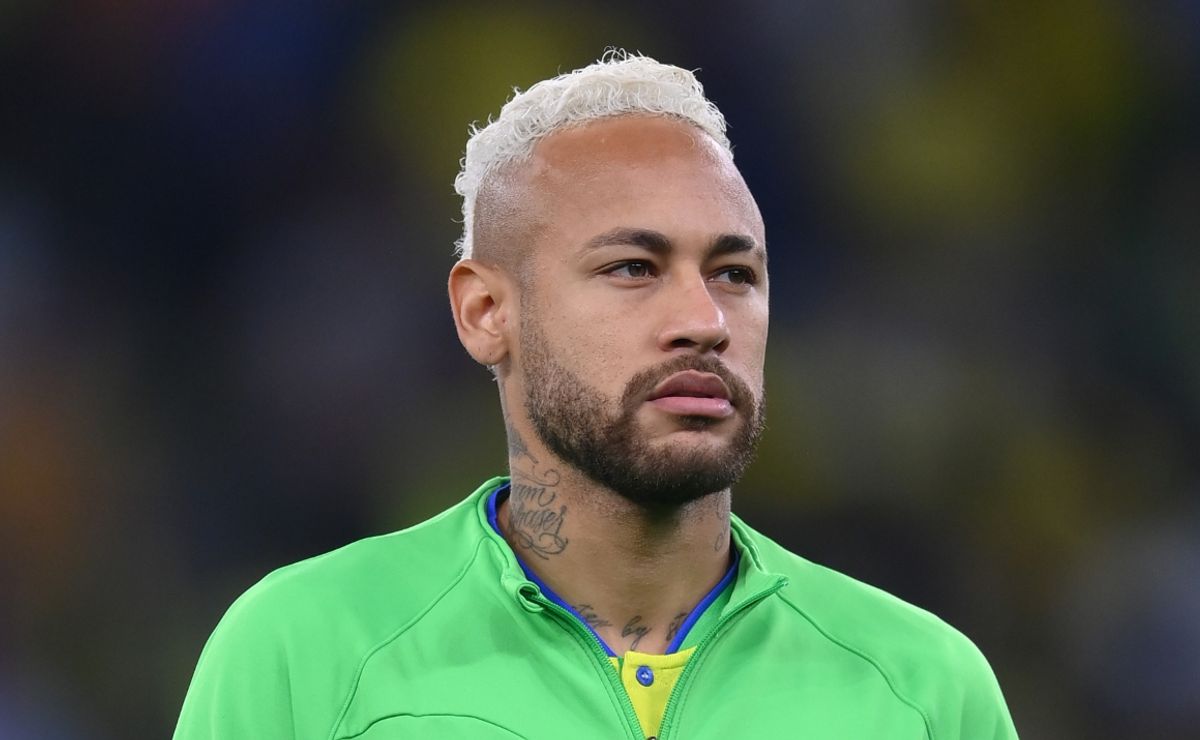 Video: Neymar gets spectacular drone introduction with Al Hilal in ...