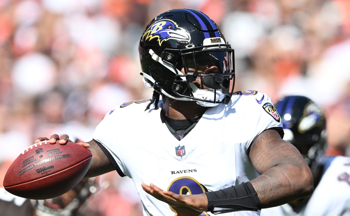 Lamar Jackson tied with rookie quarterback in rushing touchdowns in ...