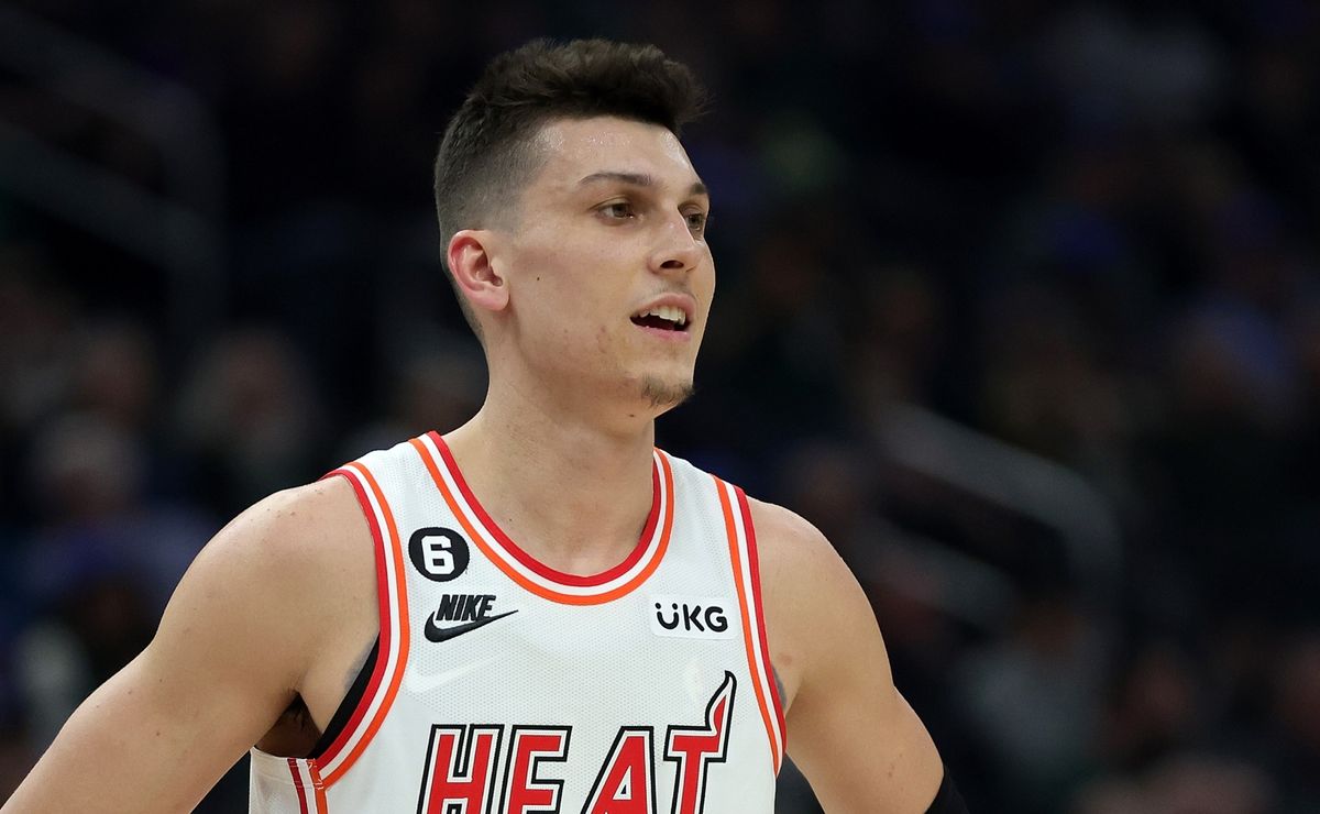 Tyler Herro throws shade at Portland after months-long Damian Lillard ...