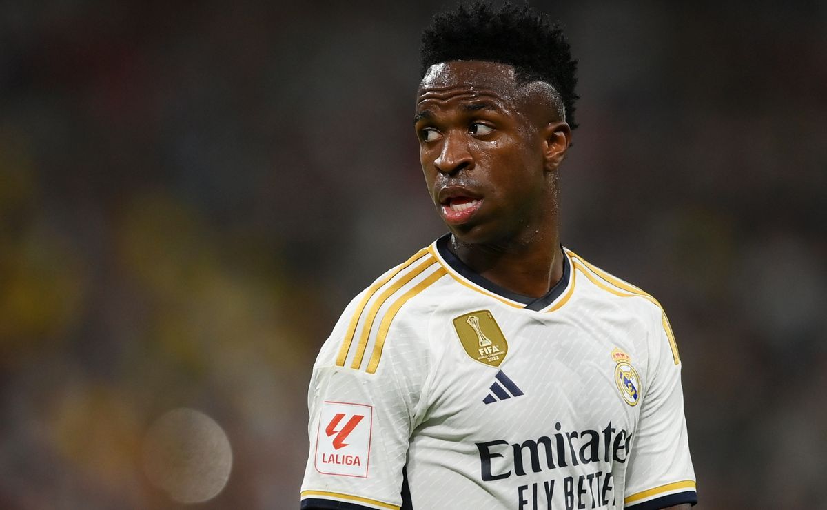 What is the Socrates Award at the Ballon d’Or Ceremony? - Bolavip US