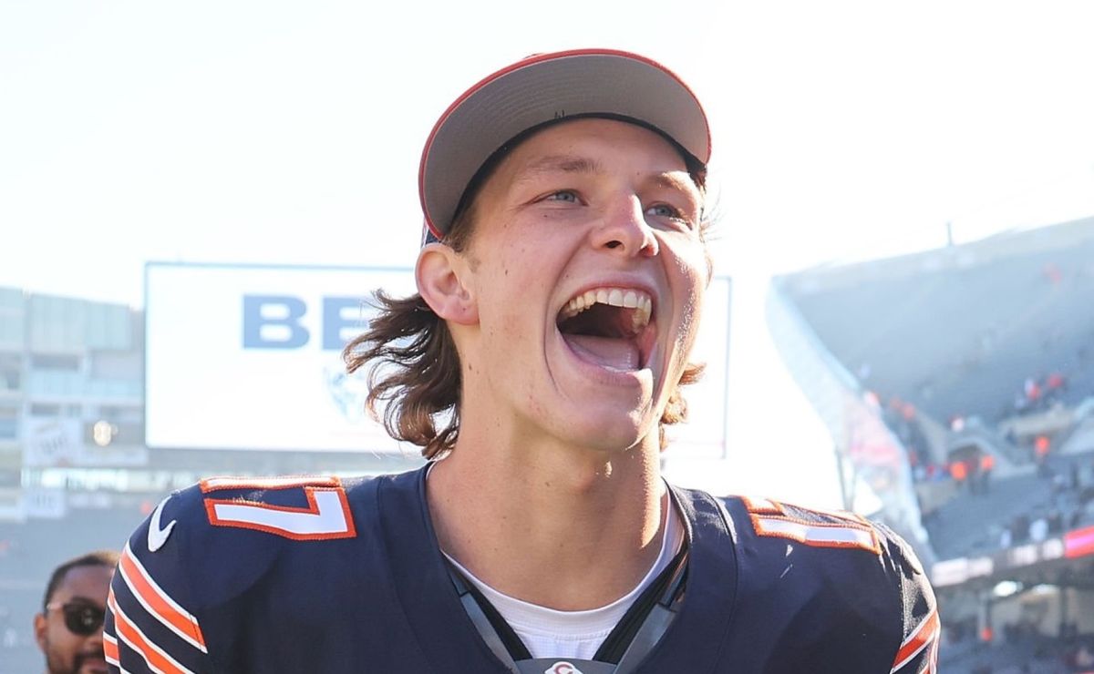 Tyson Bagent's: Age, girlfriend, height, weight, college and contract ...