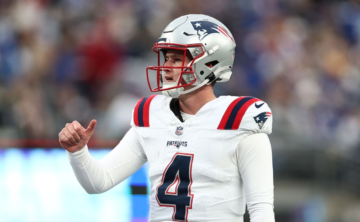 NFL Rumors: Bailey Zappe breaks silence on possibly benching Mac Jones ...