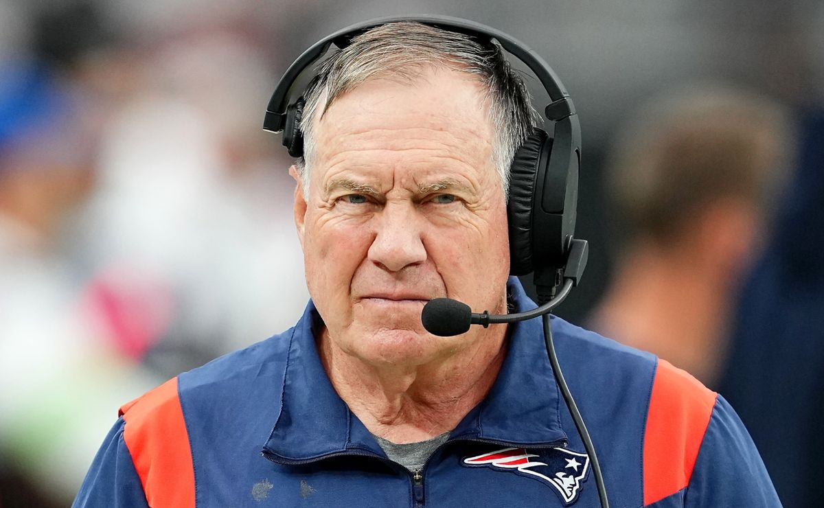 Bill Belichick's hilarious answer about job security with Patriots ...