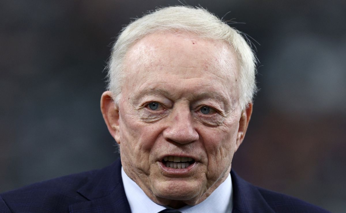 Jerry Jones speaks about the future of Mike McCarthy as head coach of ...