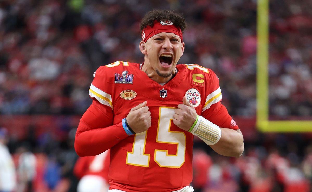 Mahomes, Chiefs beat 49ers in OT: Funniest memes, reactions from 2024 ...