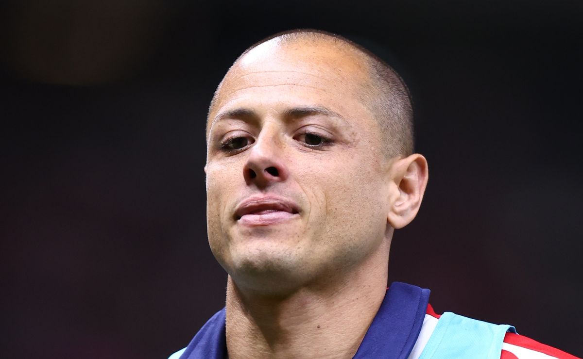 Chicharito sent an emotional message to Chivas' fans after debut in ...