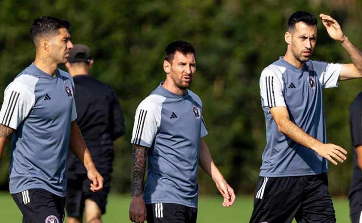 Lionel Messi, Luis Suarez and Sergio Busquets ripped by the press ...