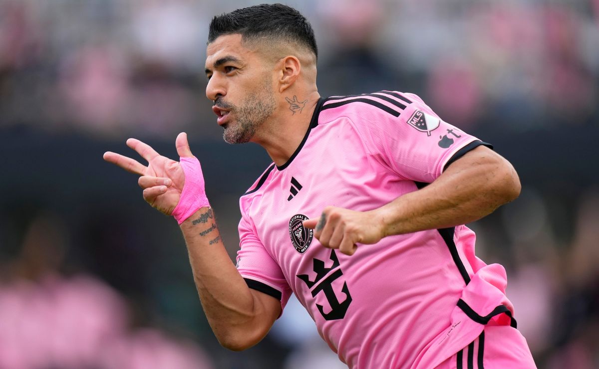 Video: Luis Suarez scores first goals in MLS with Lionel Messi and Inter Miami - Bolavip US