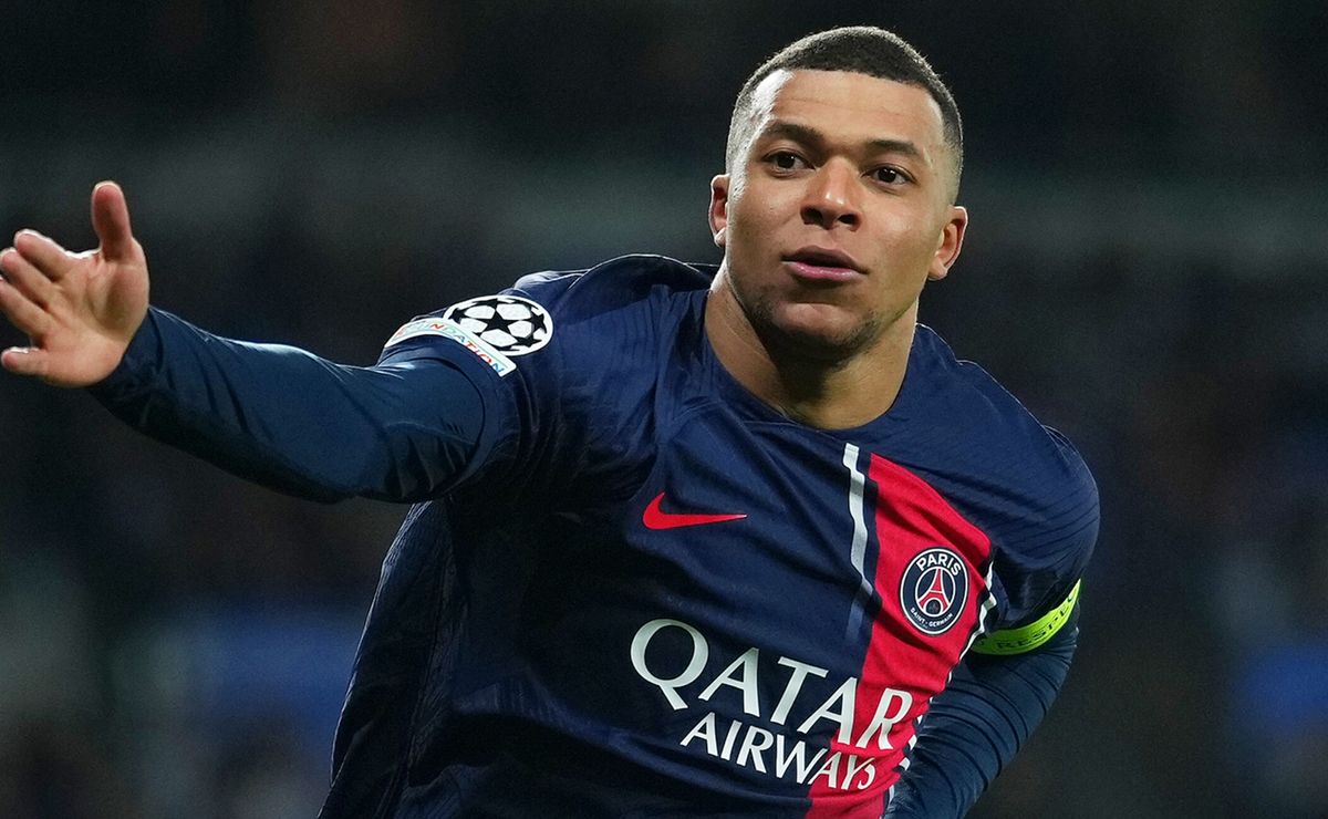 Video: Kylian Mbappe has bittersweet goodbye with goal and loss in PSG ...