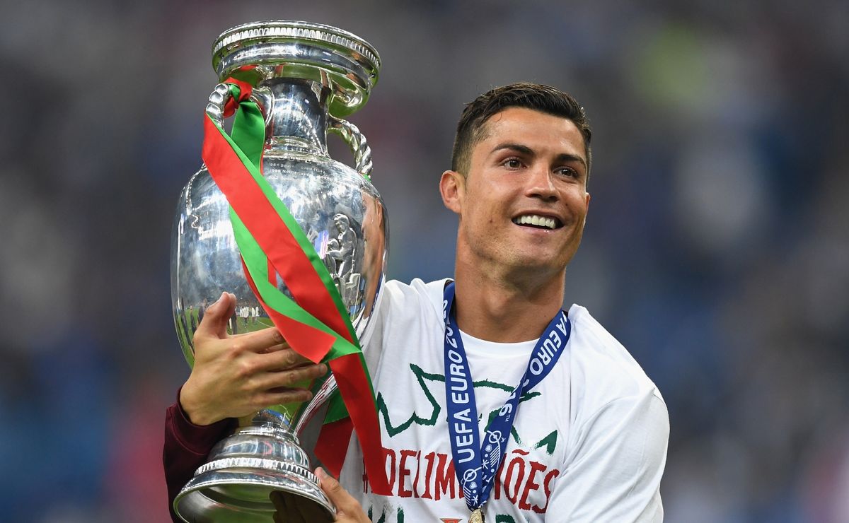 How many UEFA Euro trophies does Cristiano Ronaldo have with Portugal ...