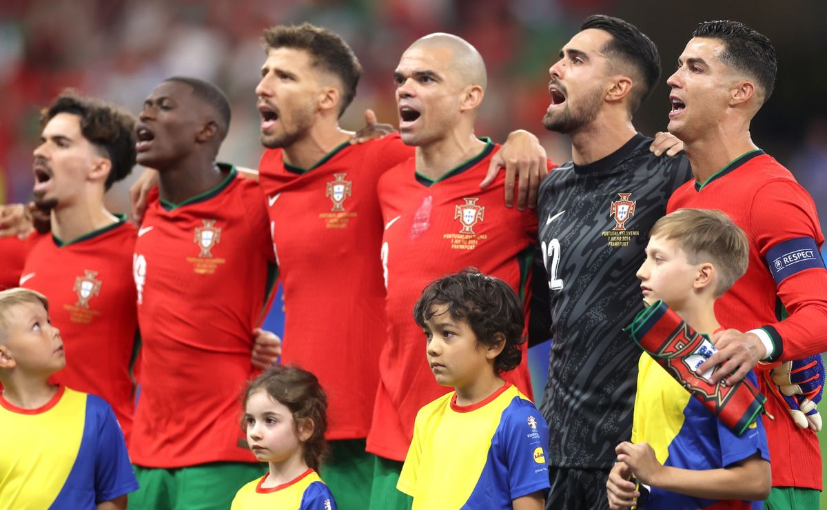 Euro 2024: Why do soccer players walk onto the field with children ...
