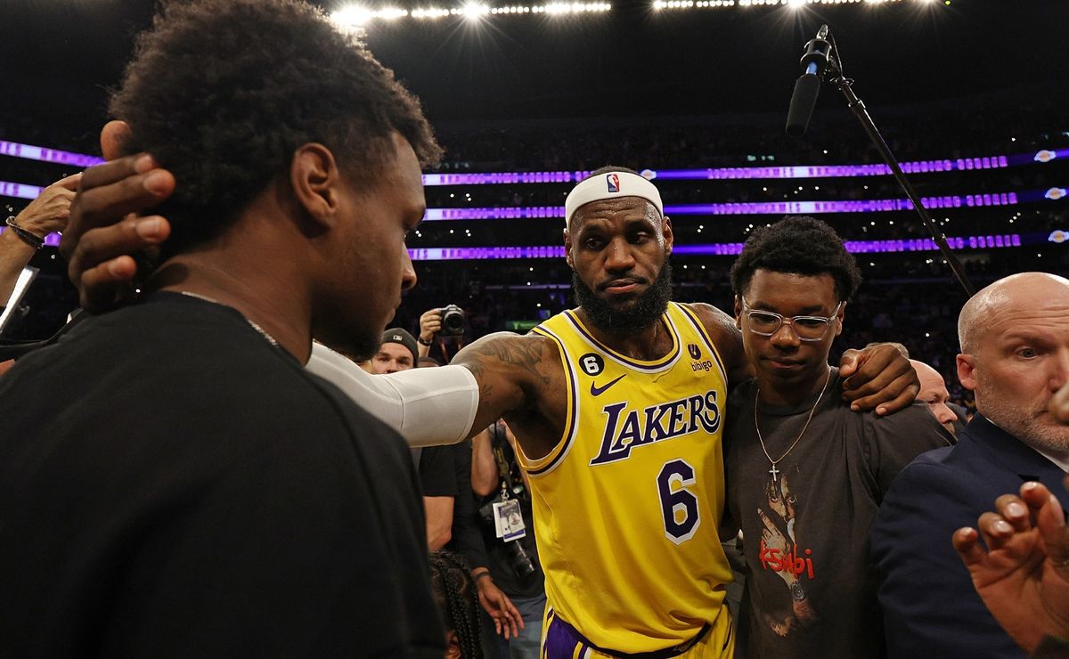 Bryce James shares thoughts on potentially teaming up with Lebron and Bronny in the NBA - Bolavip US