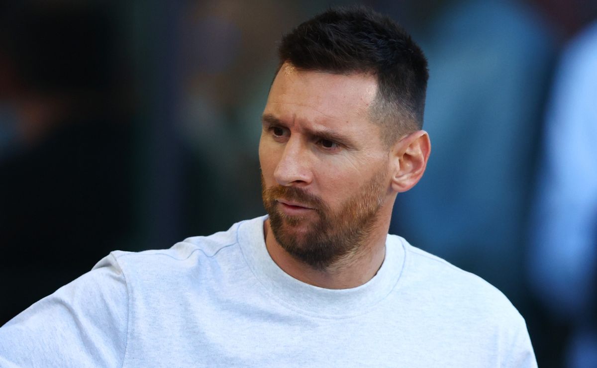 When will Lionel Messi recover from his injury and potentially return ...