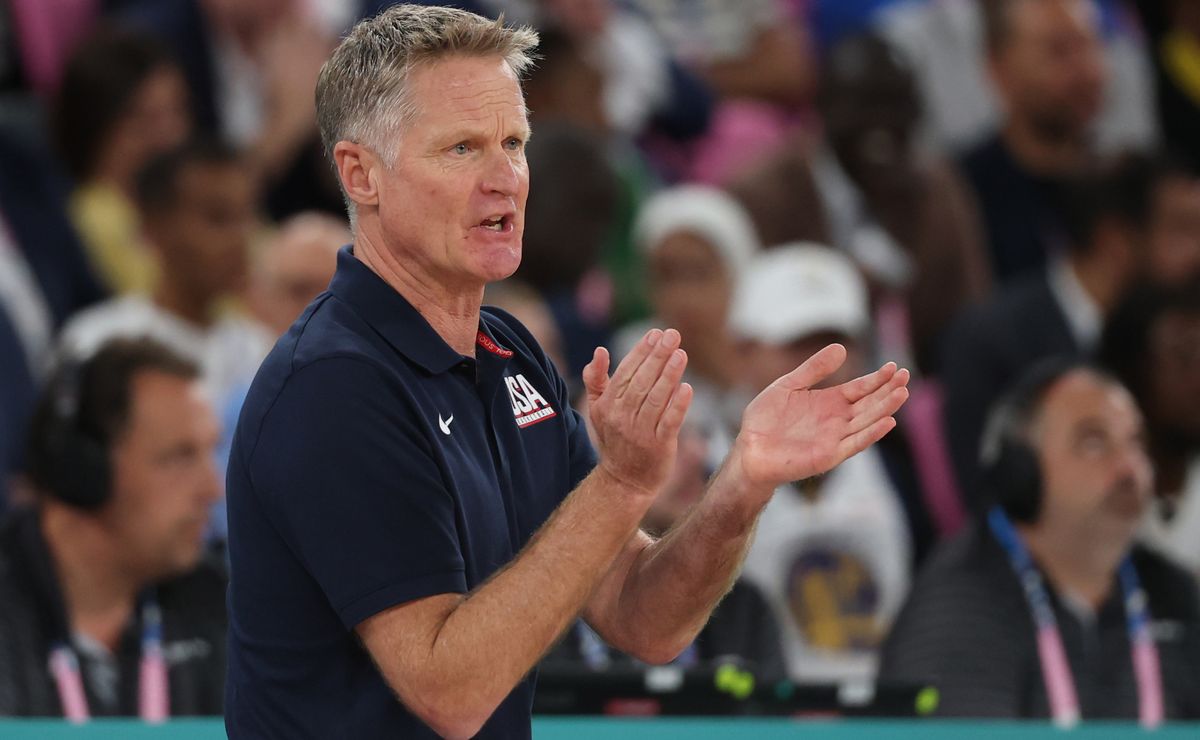 Steve Kerr reveals Stephen Curry's key decision involving LeBron James to help Team USA win gold ...