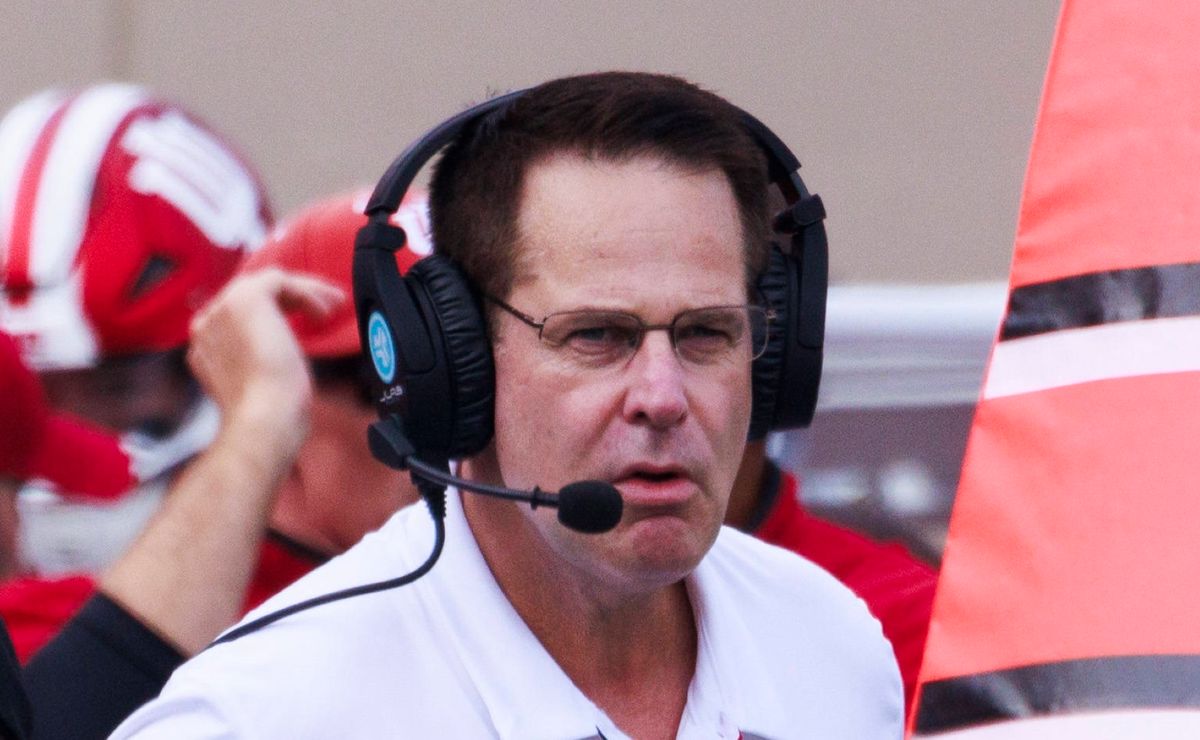 NCAAF News: Indiana HC Curt Cignetti delivers bold message to UCLA ...