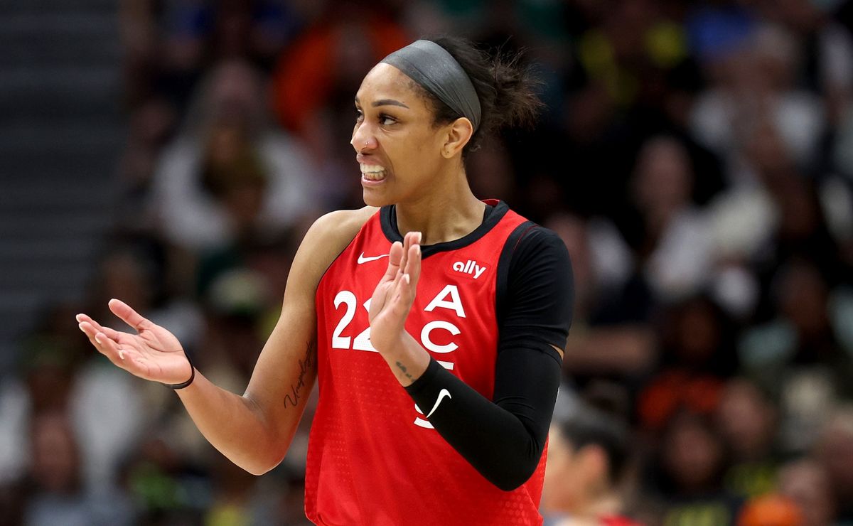 WNBA: A'ja Wilson becomes the first player ever to score 1,000 points ...