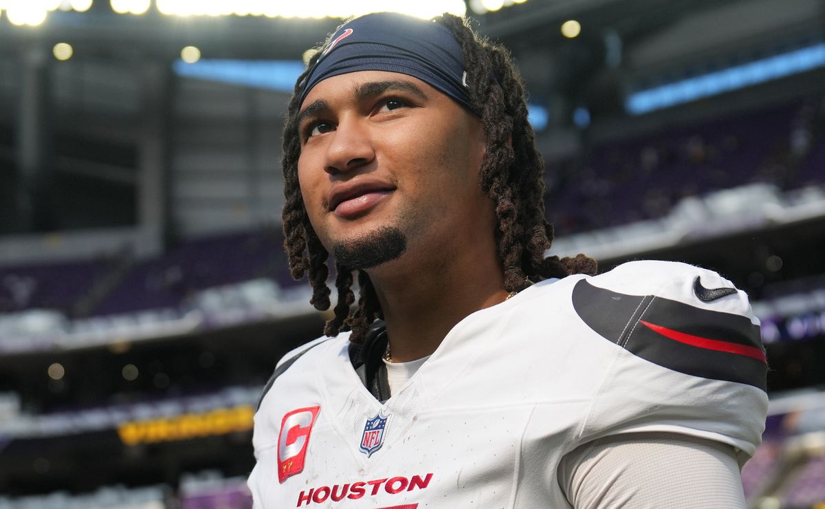 NFL News: Texans QB CJ Stroud sends strong warning to Trevor Lawrence's ...