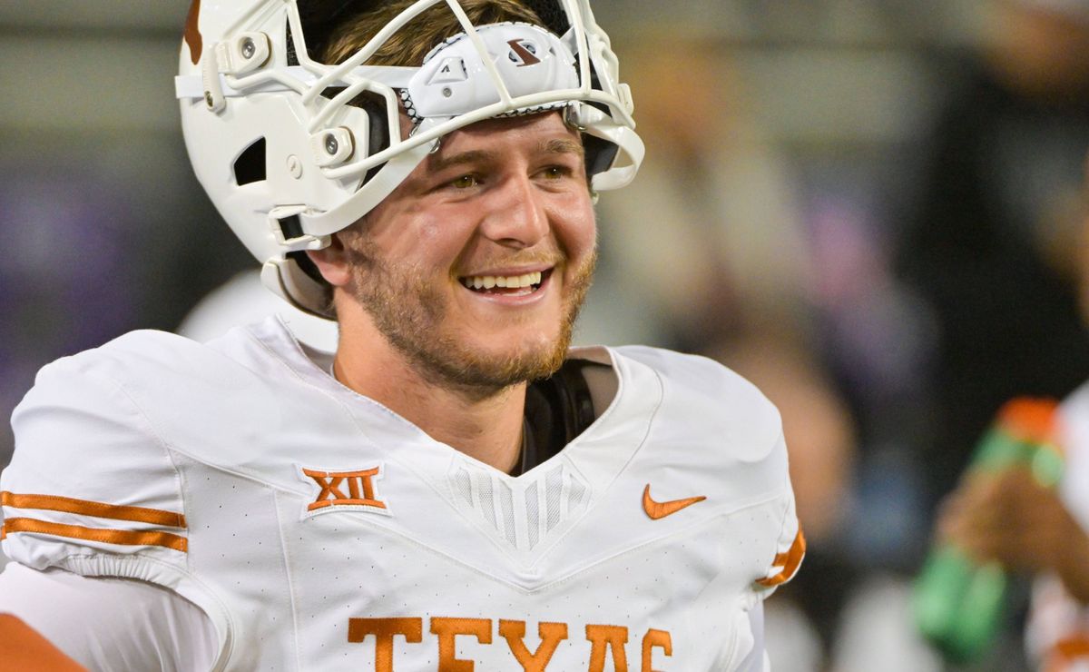 Longhorns HC Steve Sarkisian makes final decision regarding starting QB between Ewers, Manning ...