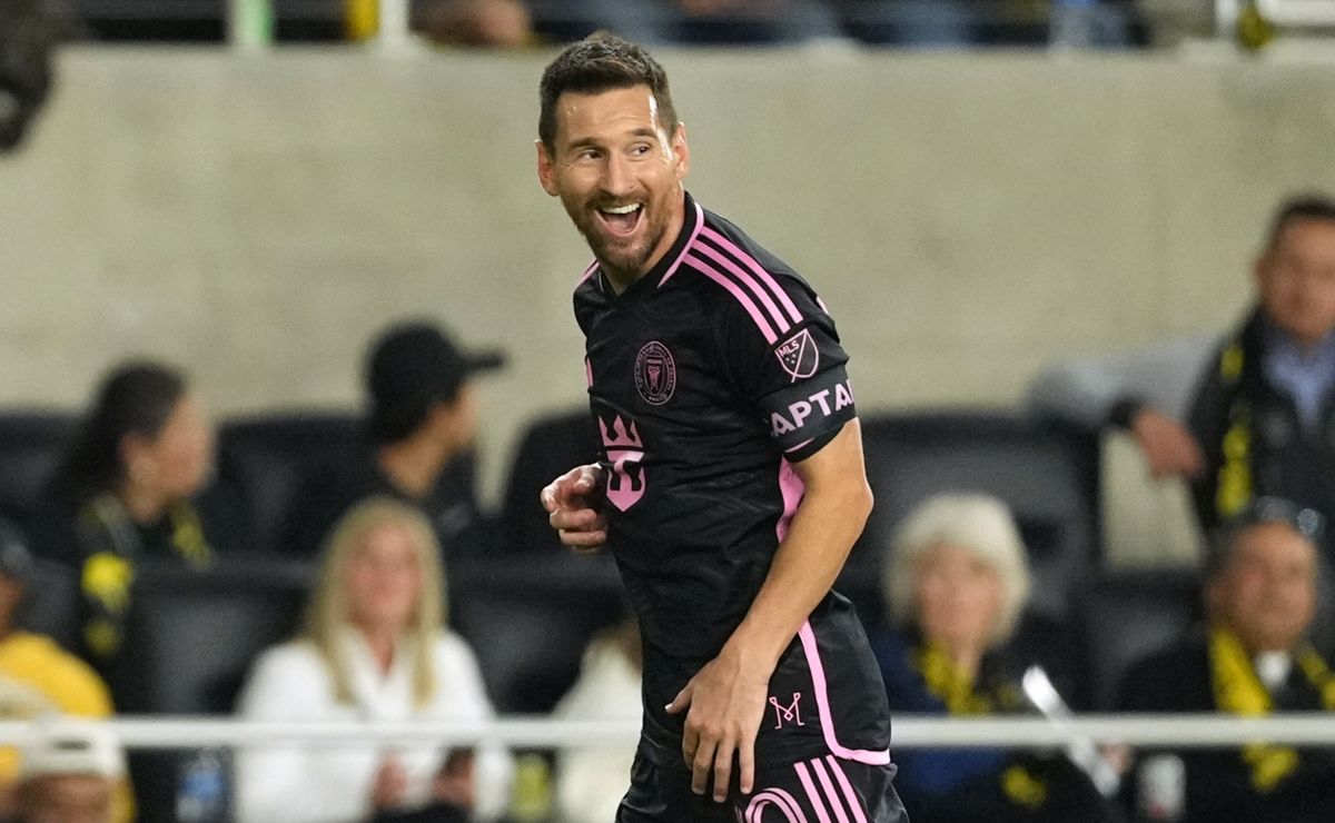 Messi wins Supporters’ Shield with Inter Miami: How does his title ...