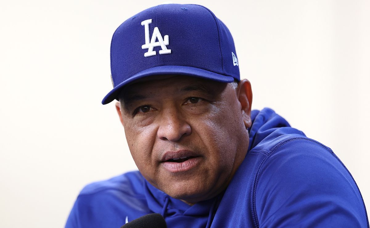 MLB News: Dodgers manager Dave Roberts shares thoughts on NLCS battle ...