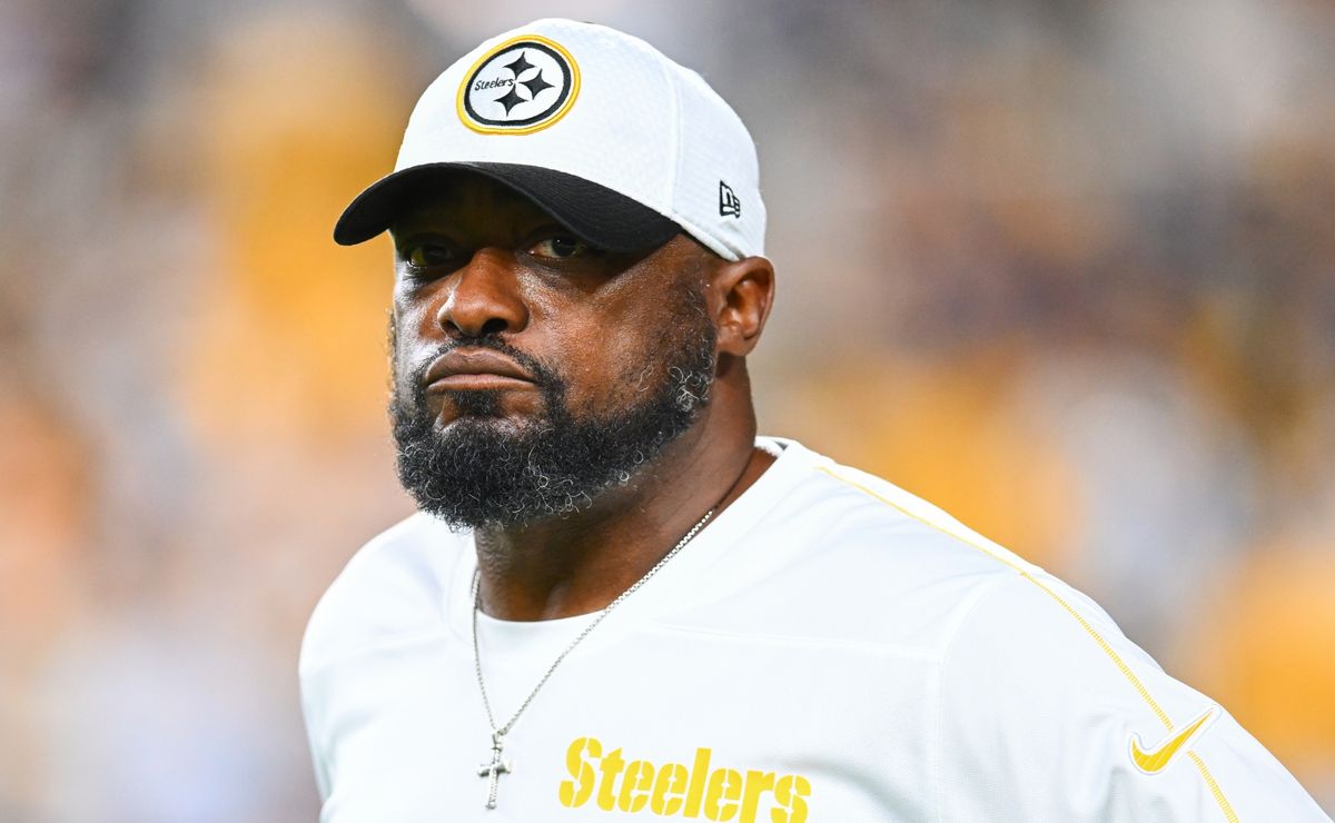 NFL News: Steelers HC Mike Tomlin has demand for Russell Wilson, avoids ...