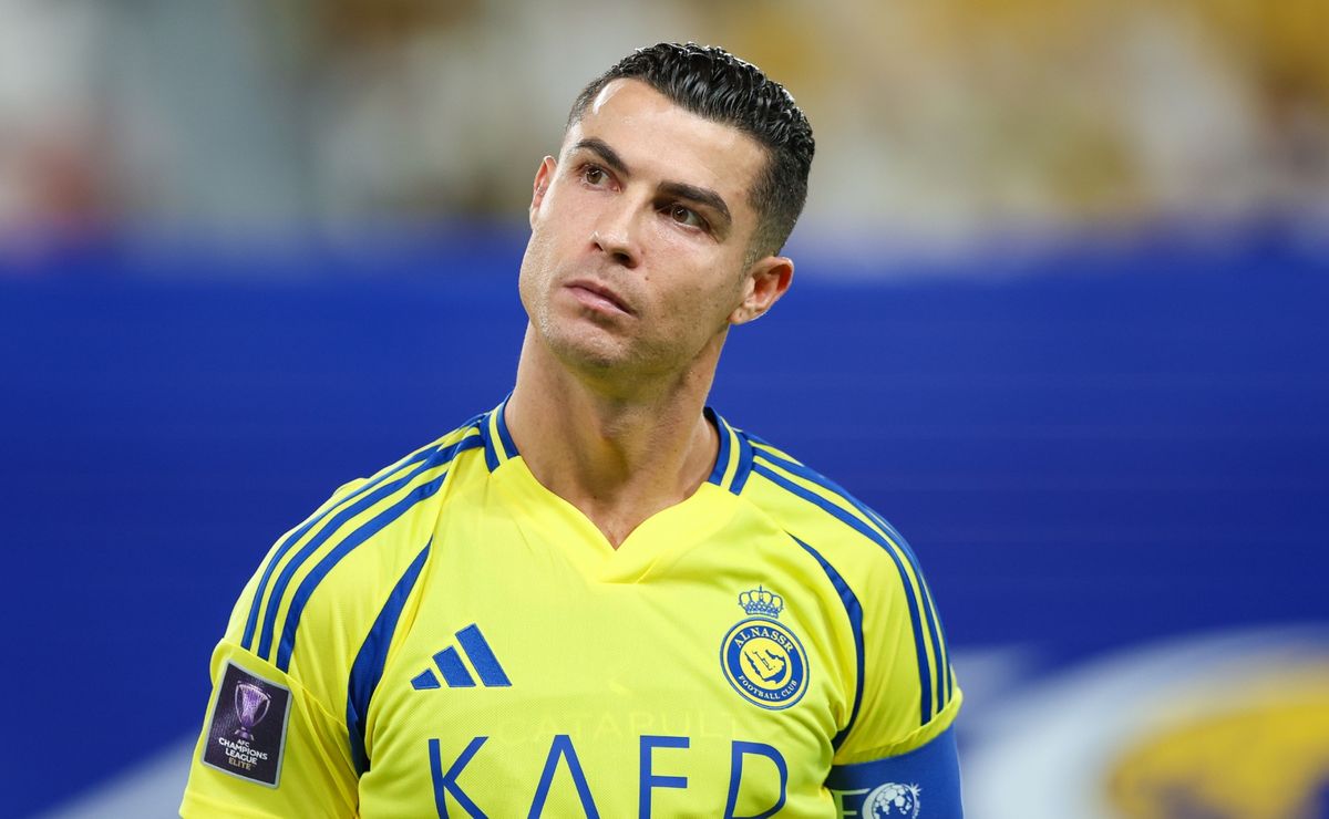 Cristiano Ronaldo breaks silence after missing late penalty in Al Nassr ...