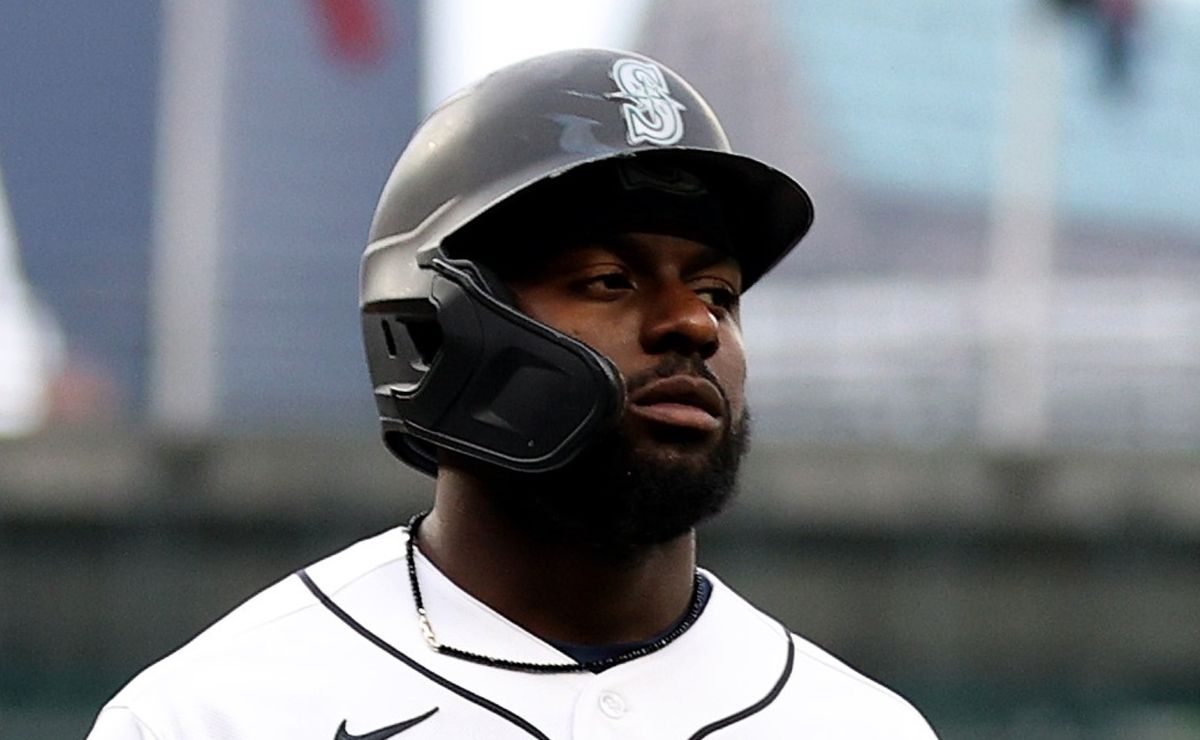 MLB News: Yankees add three players to roster to avoid losing them in ...