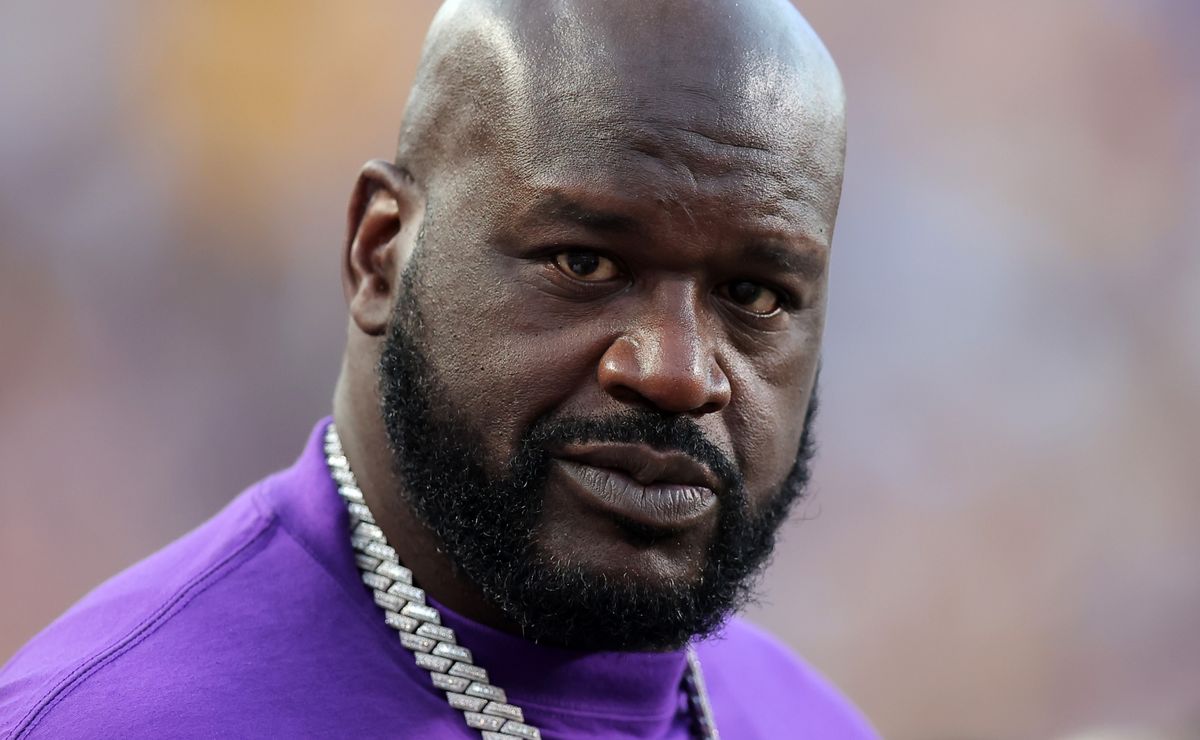 NBA News: Shaq O'Neal snubs former Lakers player, picks NFL legend Rob Gronkowski as boxing ...