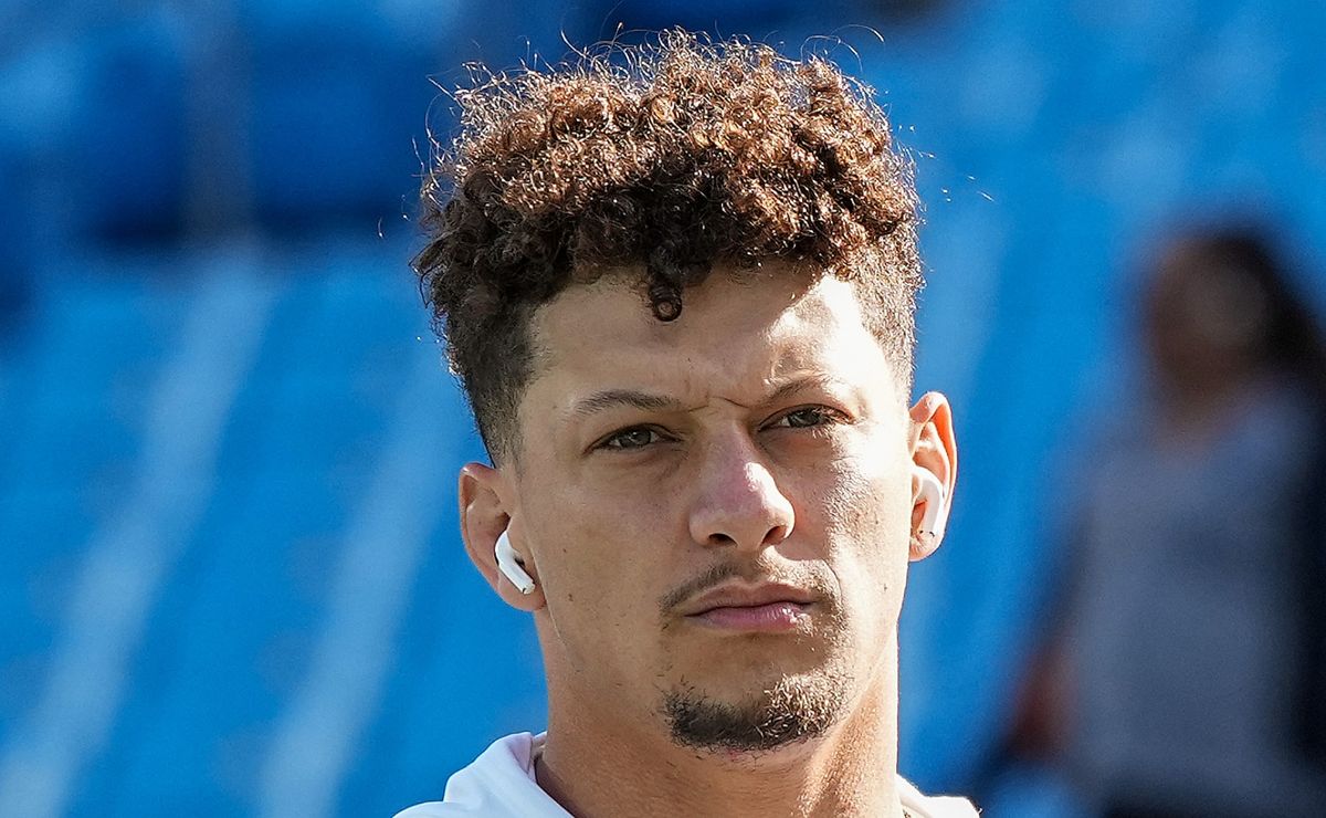 NFL News: Patrick Mahomes makes big admission about win vs Panthers ...