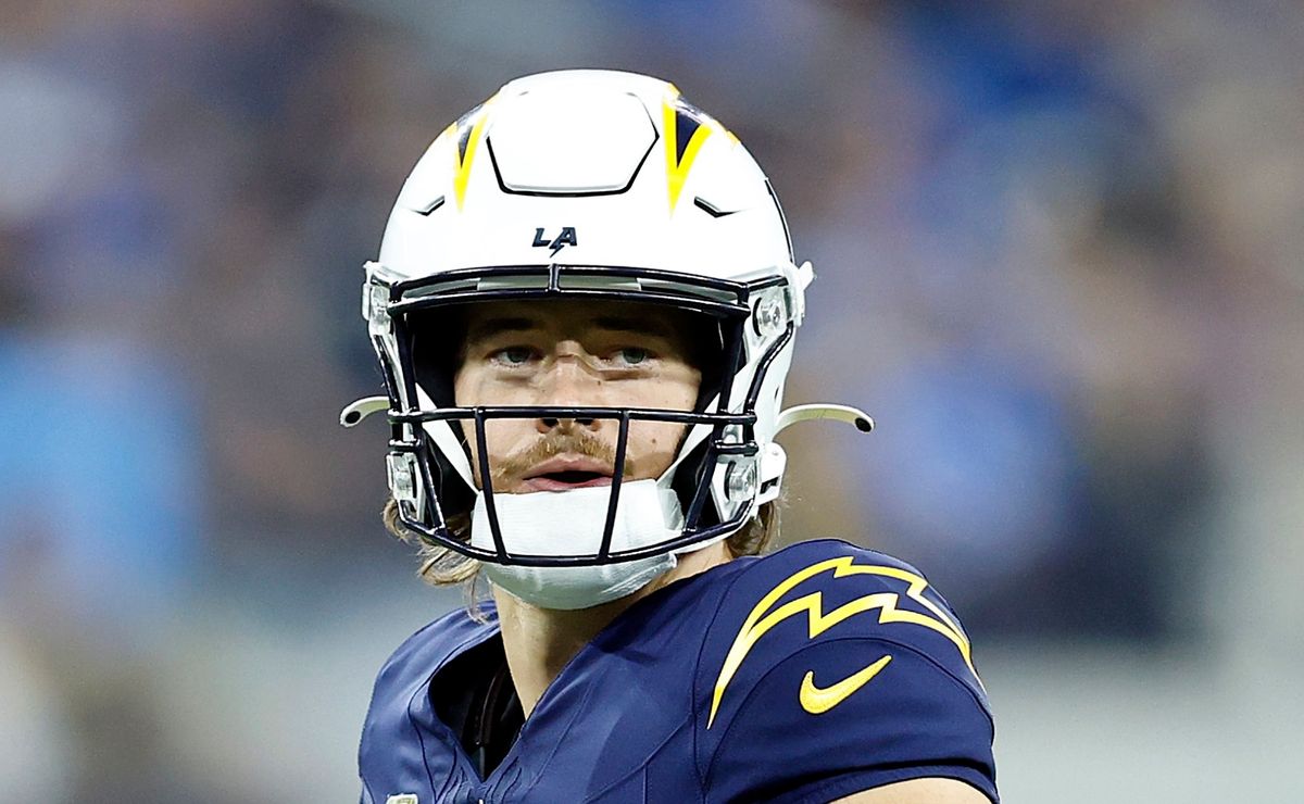 NFL News: Jim Harbaugh and Justin Herbert send key messages about Chargers after 30-23 loss to ...