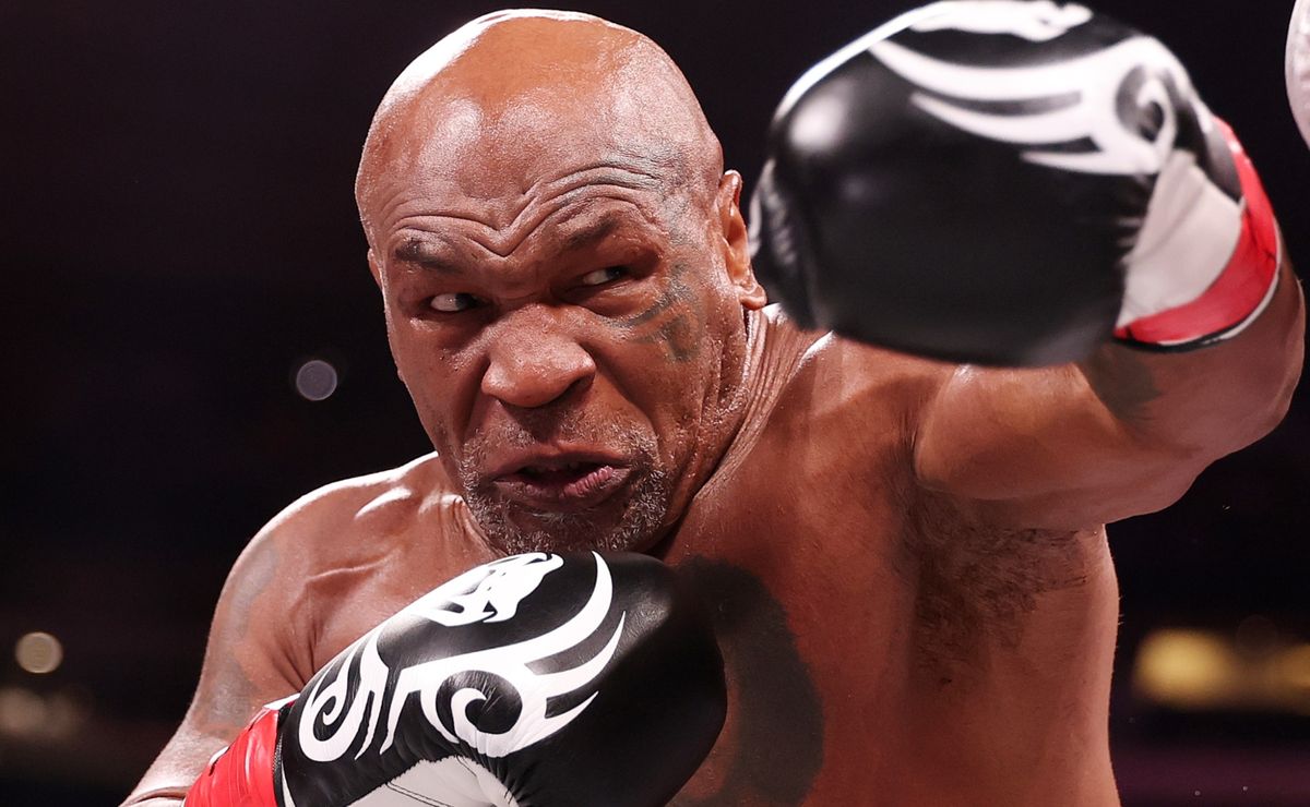 Mike Tyson names the boxer he fears facing the most after Jake Paul ...