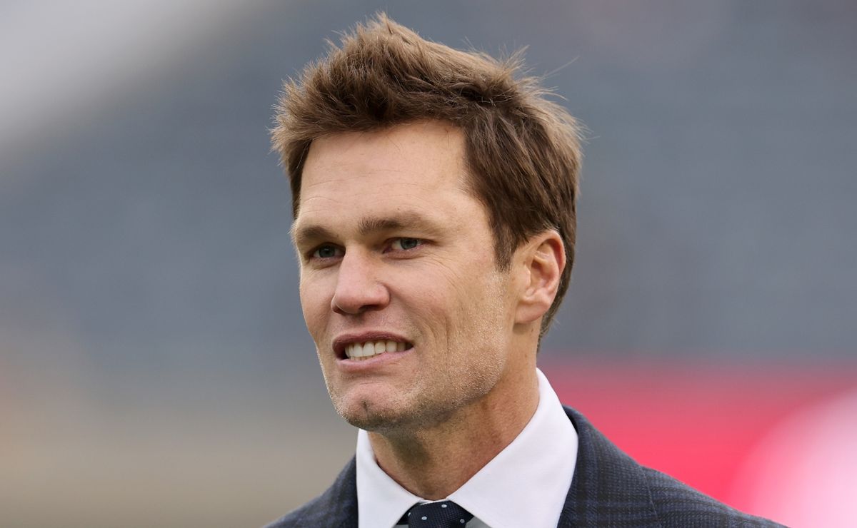 Tom Brady makes something clear about late hit on Trevor Lawrence ...