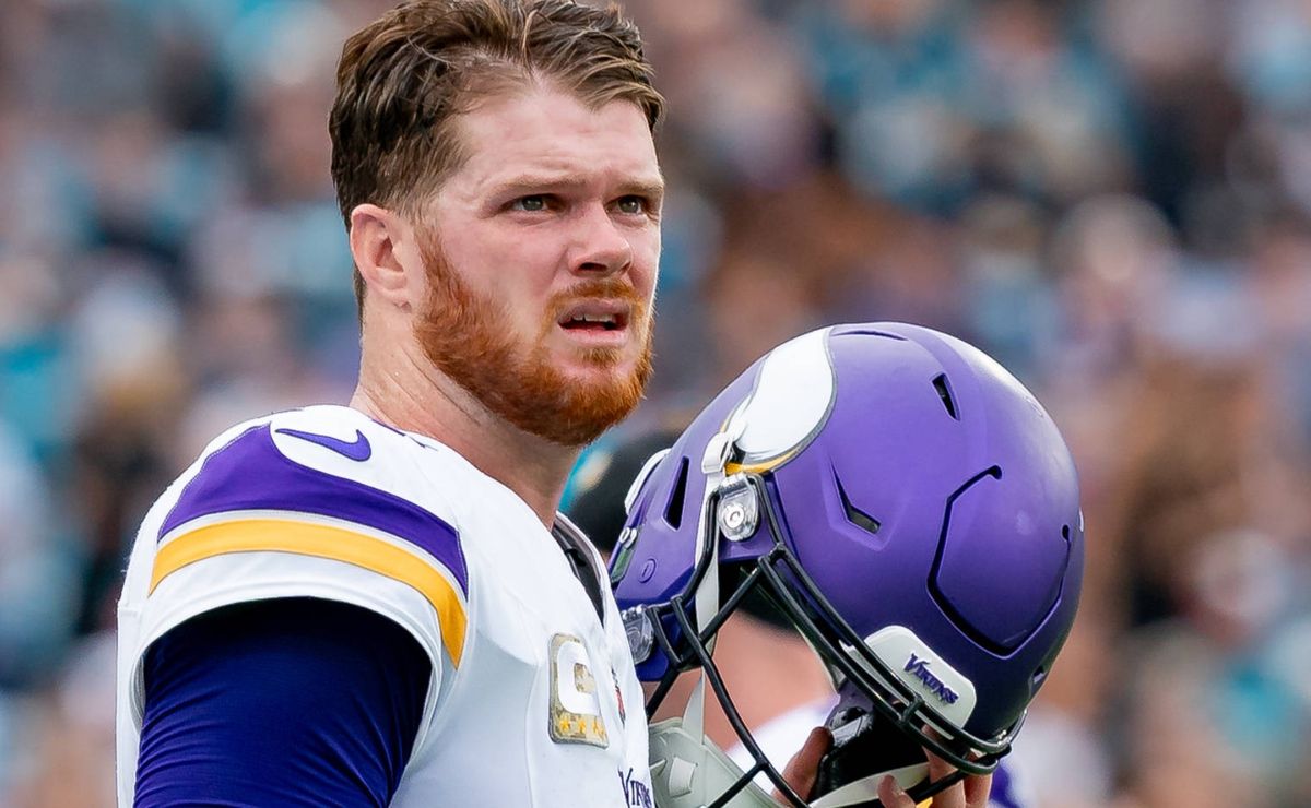 Vikings News: Sam Darnold's key teammate sends strong warning to Jared ...