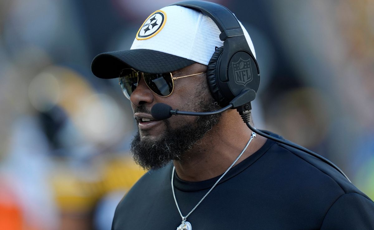 NFL News: Steelers HC Mike Tomlin receives a unique compliment from QB ...