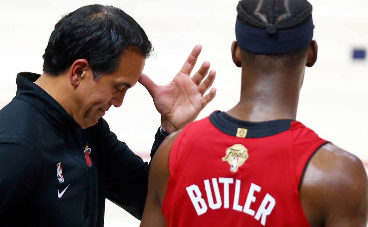 NBA News: Coach Erik Spoelstra reacts to rumors about Jimmy Butler leaving the Miami Heat ...