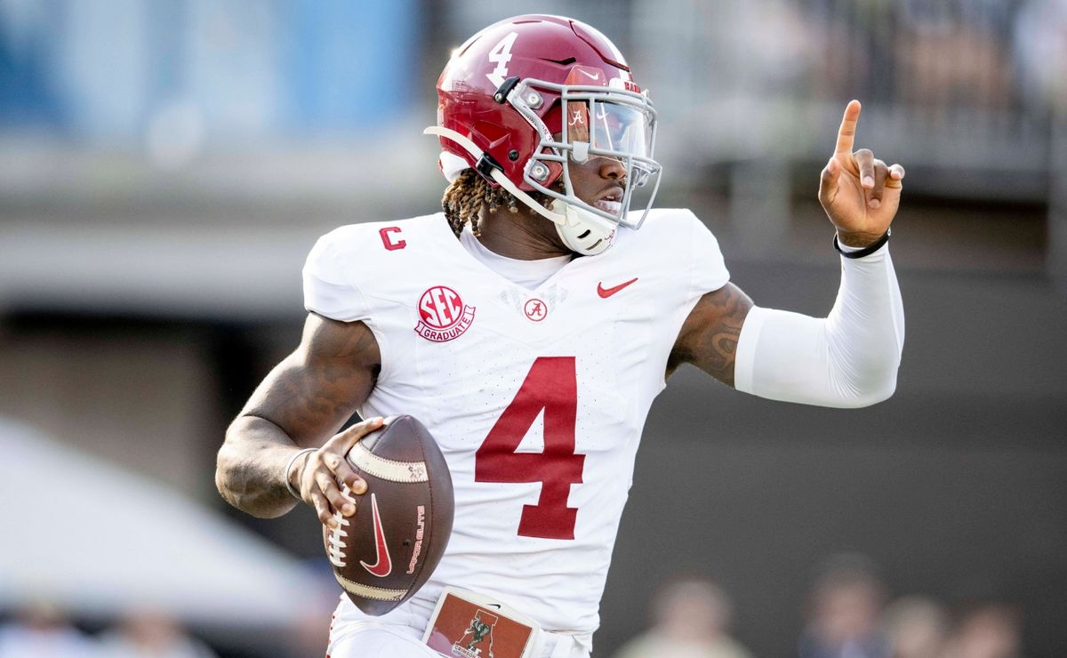 Former Alabama player sends clear message on what Jalen Milroe should ...