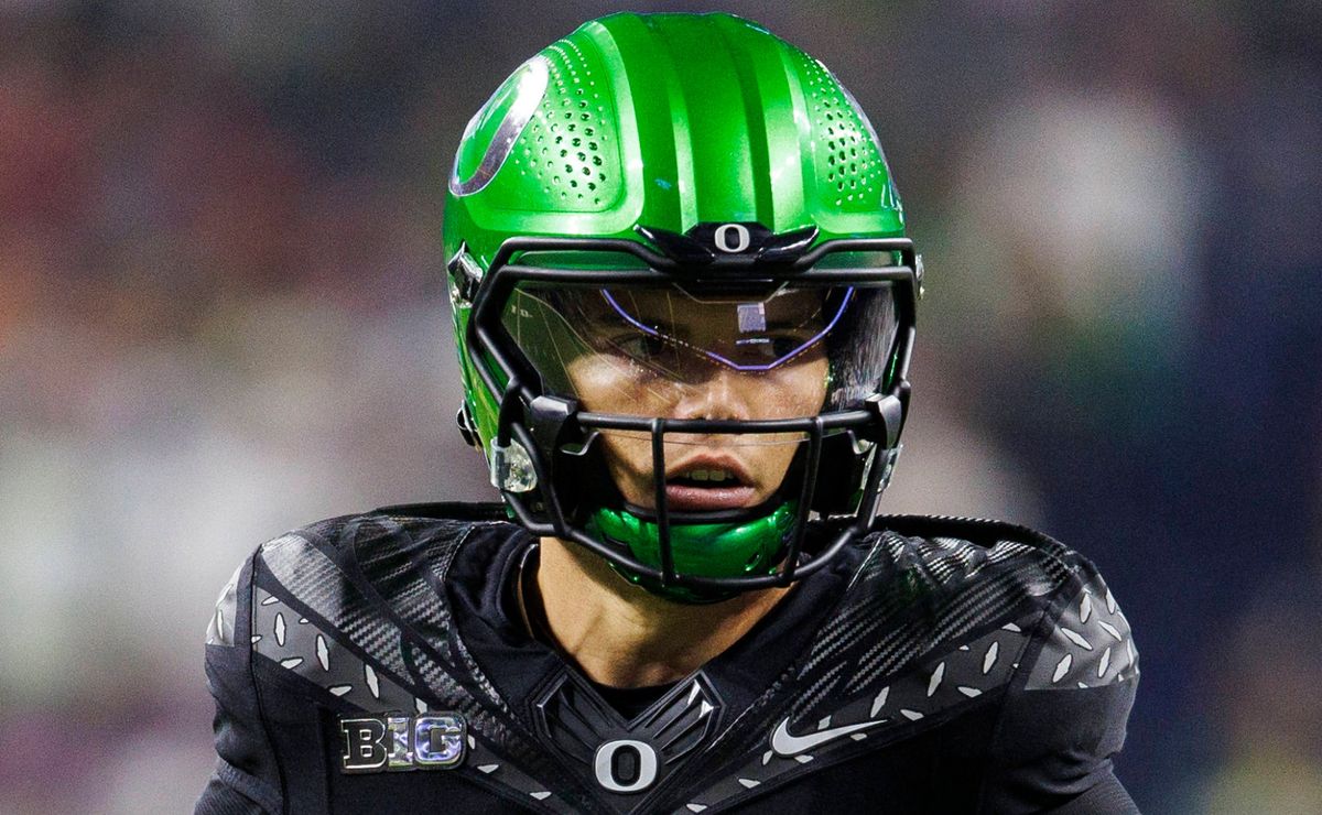 Ducks QB Dillon Gabriel clarifies what the next goal is after the Big ...