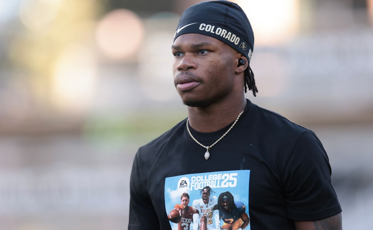 Buffaloes star Travis Hunter sends strong message to Deion, Shedeur Sanders after winning ...