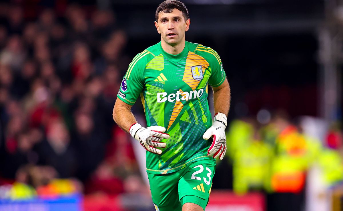 Dibu Martinez wins The Best FIFA Goalkeeper: How many awards does the ...