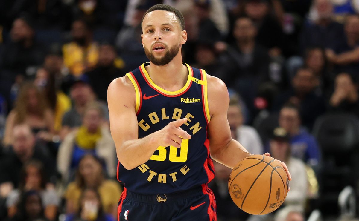 Controversial NBA legend Isiah Thomas advises Warriors' Stephen Curry ...