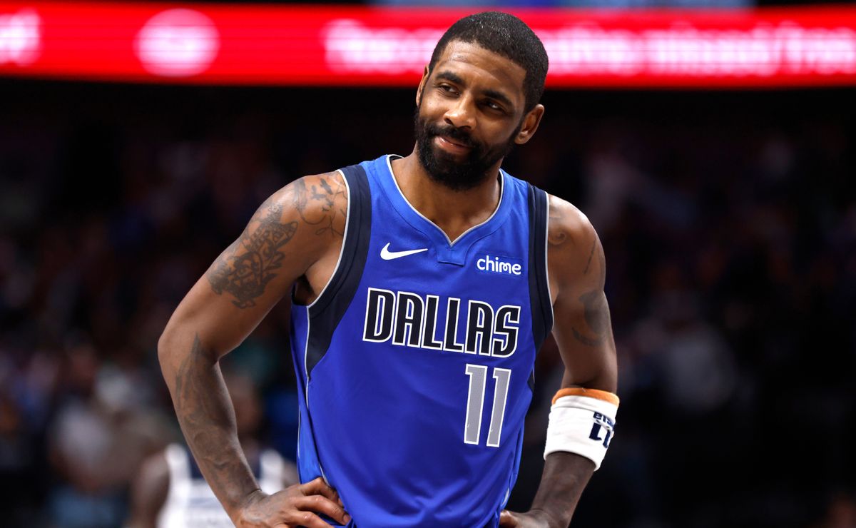 Mavericks star Kyrie Irving makes something clear about the Marshall ...