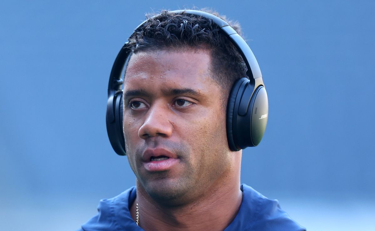 Russell Wilson and Steelers only have three possible rivals for first ...